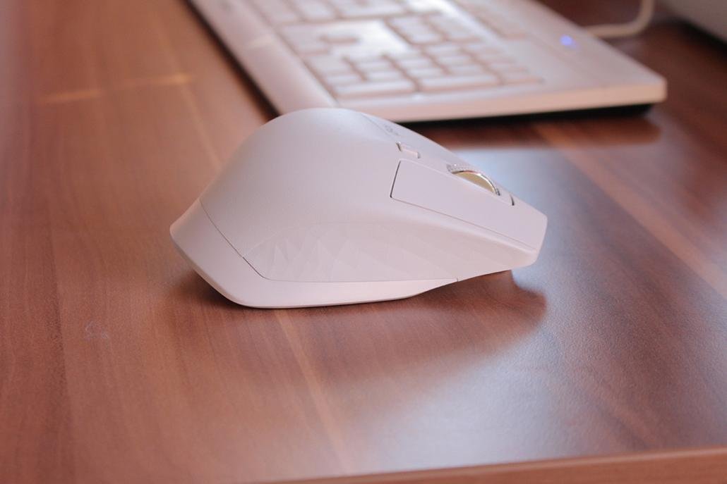 Egerek ura - Logitech MX Master 2s - okos egér, de megéri?